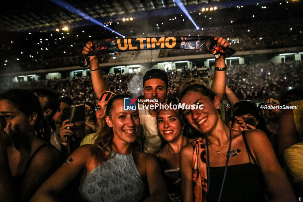 ULTIMO - STADI 2022 - ITALIAN SINGER AND ARTIST CONCERTI