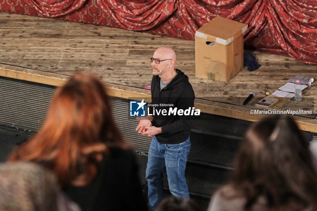 FILIPPPO NIGRO - EVERY BRILLIANT THING (LE COSE PER CUI VALE LA PENA ...