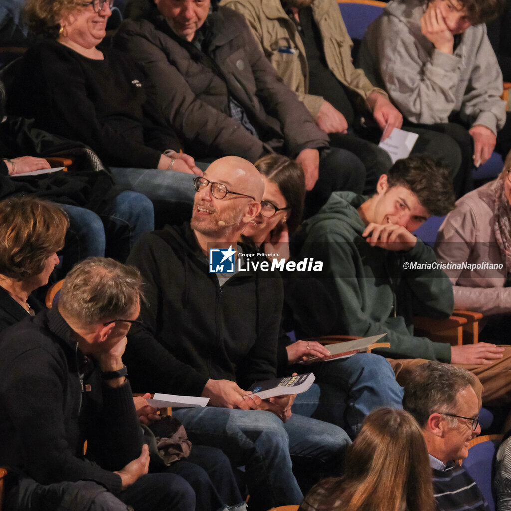 FILIPPPO NIGRO - EVERY BRILLIANT THING (LE COSE PER CUI VALE LA PENA ...